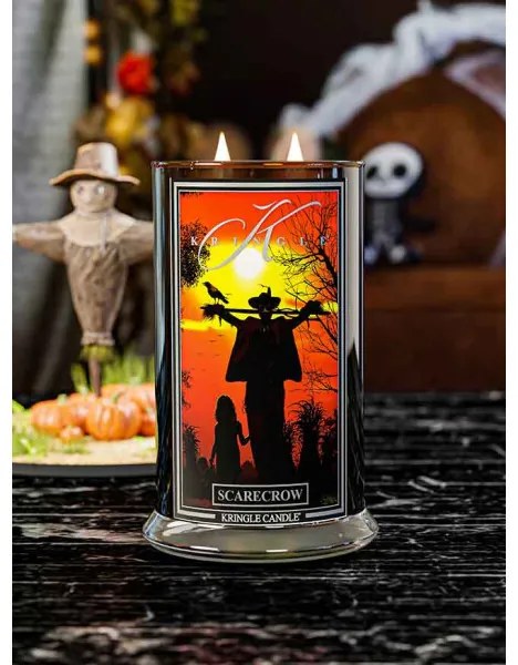 Kringle Candle svíčka Halloween Scarecrow (sójový vosk), 623 g