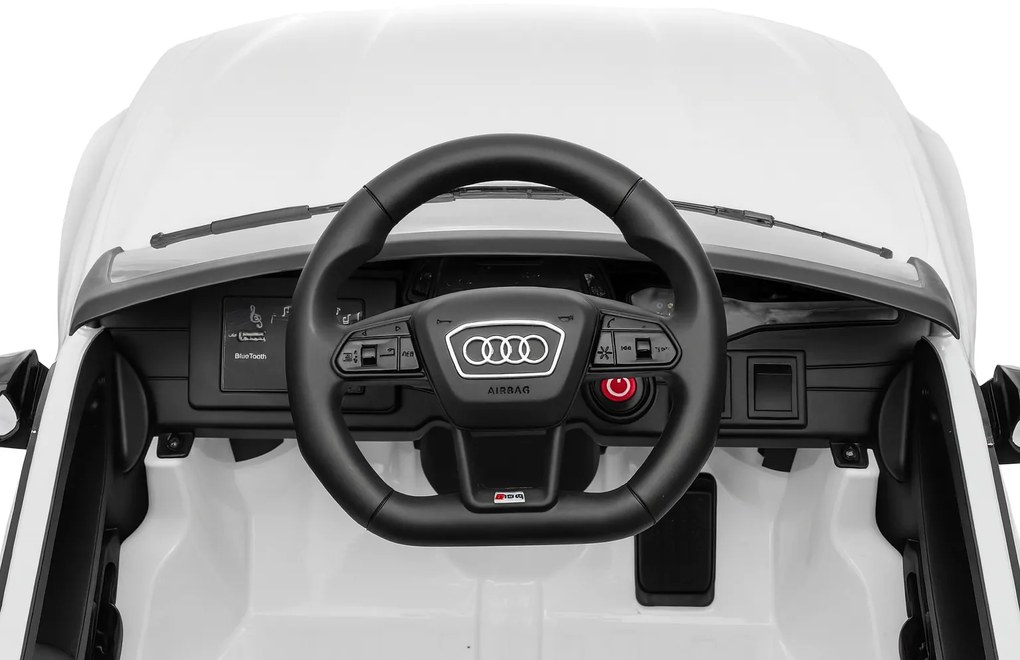 Elektrické autíčko Audi RS 6 bílé