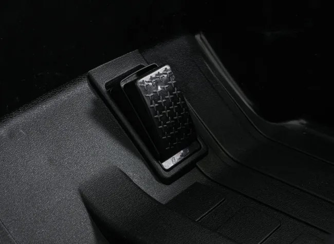 Elektrické autíčko Toyota Land Cruiser PRADO černé
