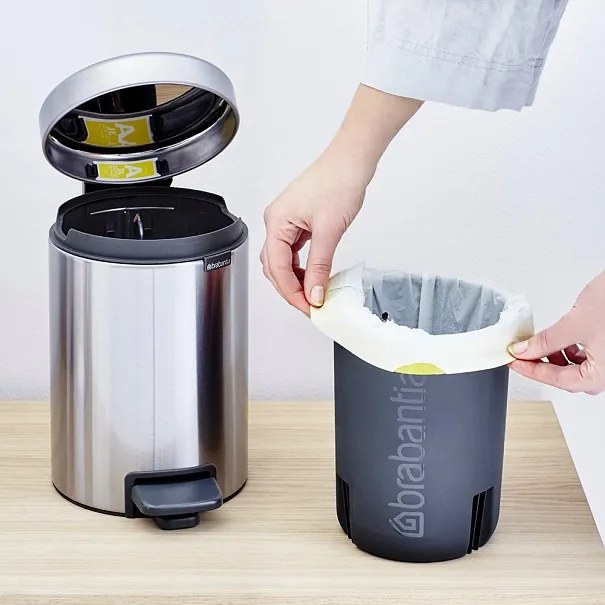 Brabantia Pedálový koš NewIcon 3L matná ocel otiskuvzdorná