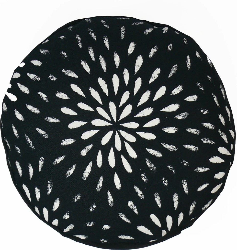 S radostí - vlastní výroba Puf pohankový polštář moderní - černý Velikost: ∅30 x v30 cm