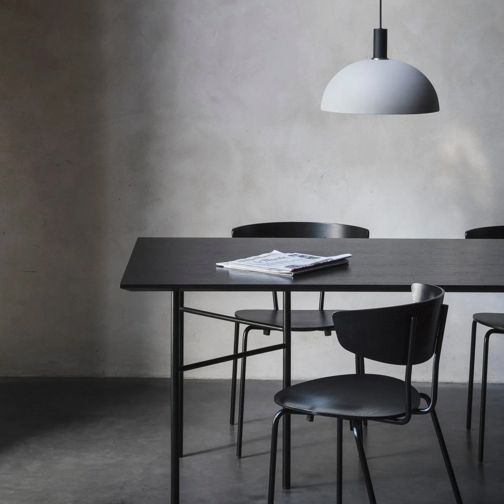 FERM LIVING Jídelní židle Herman, Black