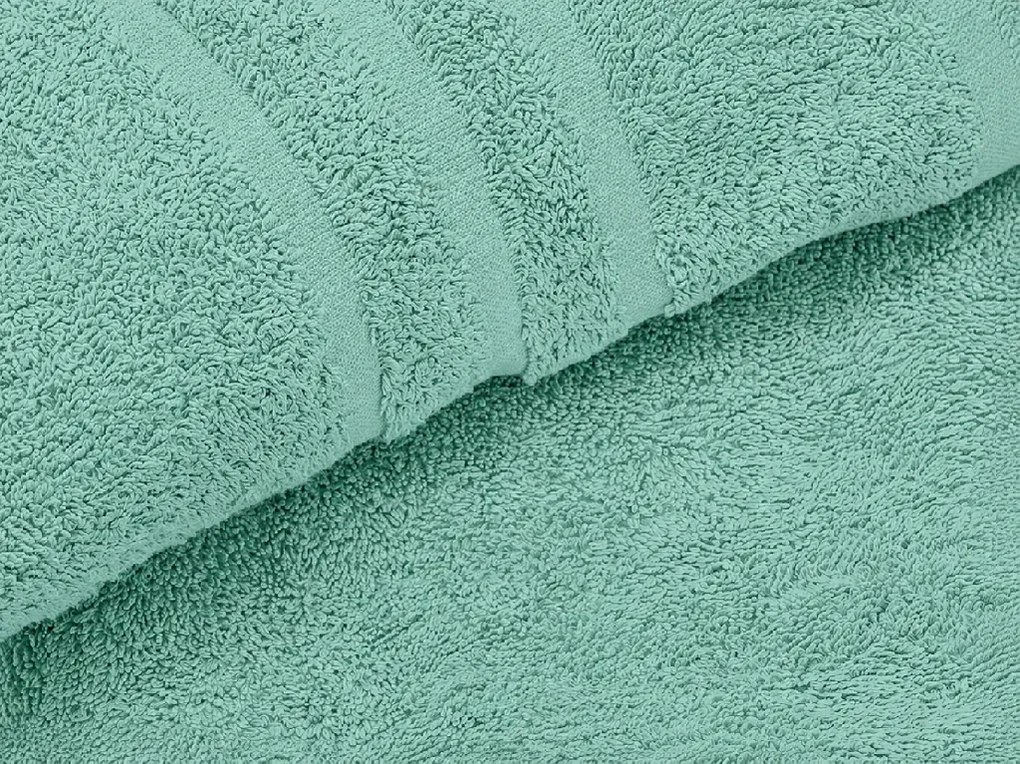 Osuška CLASSIC COLOR 70 x 140 cm mentolová, 100% bavlna