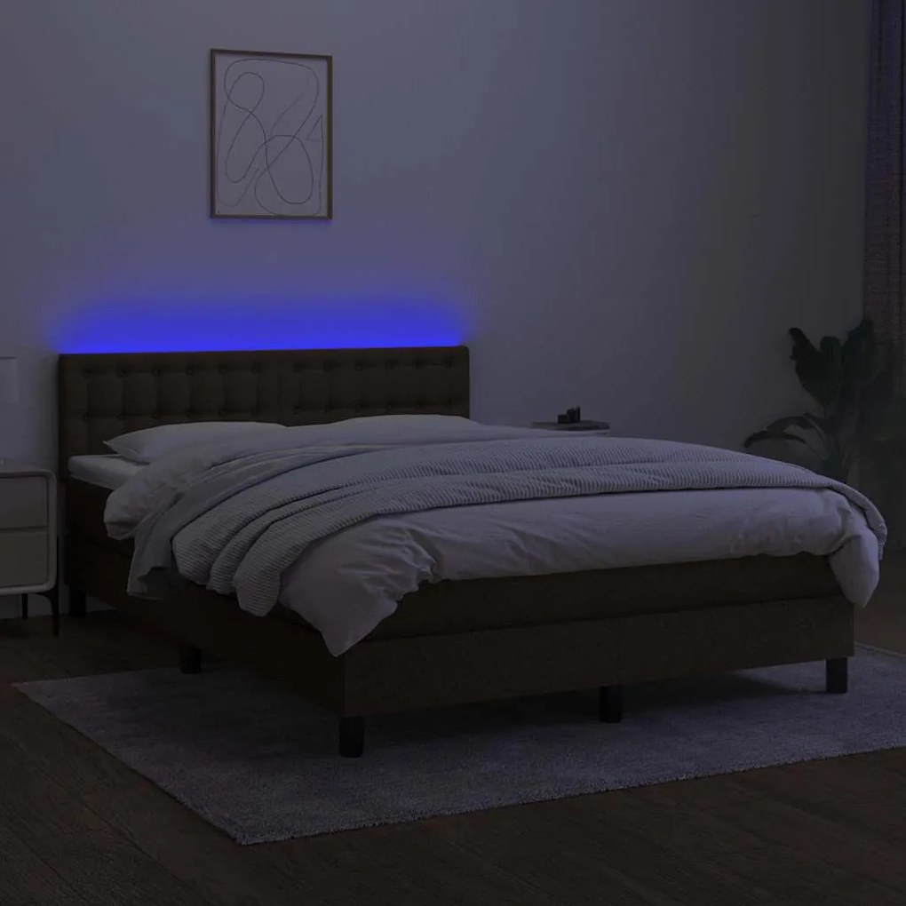 Box spring postel s matrací a LED tmavě hnědá 140x190 cm textil 3133472