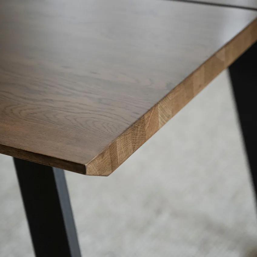 Hnědý dubový jídelní stůl ROWICO MELVILLE 210 x 95 cm