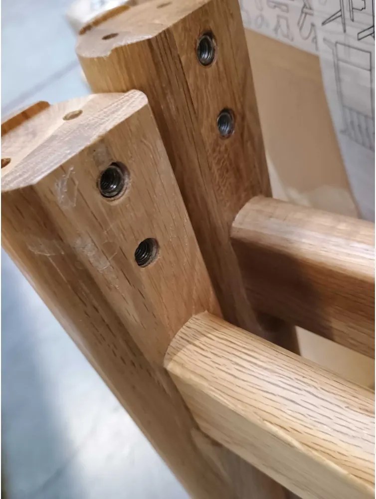 Kulatý rozkládací jídelní stůl v dekoru dubu ø 120 cm Carno - II. jakost – Unique Furniture
