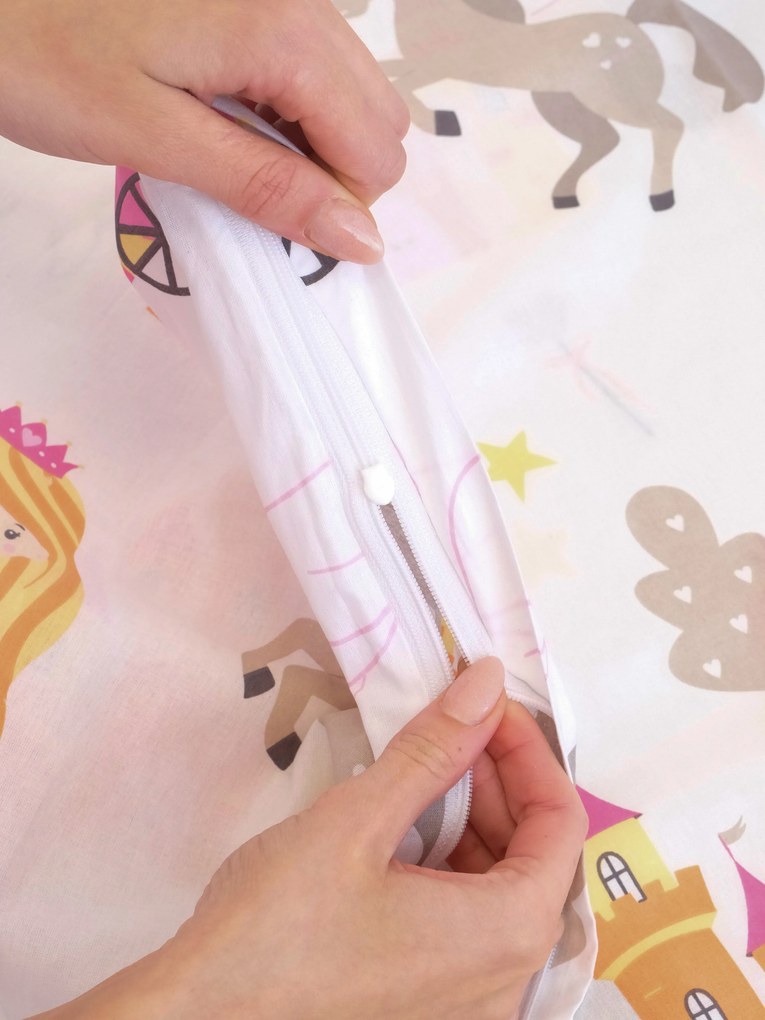 MK Lůžkoviny Bavlněný povlak na polštář Renforcé 50 x 70 cm - Kouzelné království