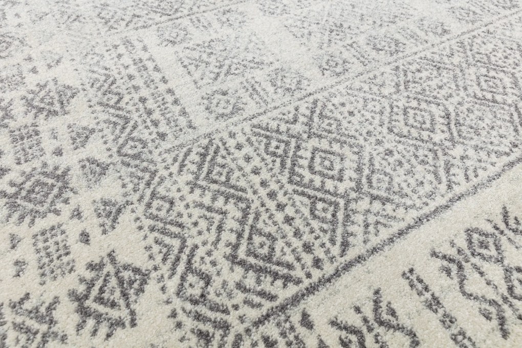 Tribeca Design Kusový koberec Dinamo Tribal Grey Rozměry: 160x230 cm