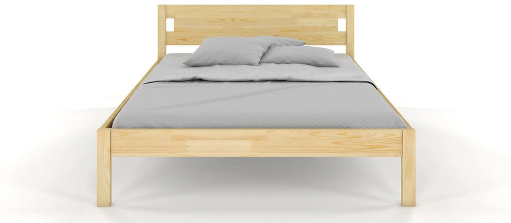 Dřevěná postel Visby LAXBAKEN z borovice / 140x200 cm, přírodní barva