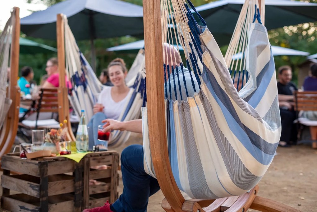 Houpací sedačka La Siesta Cumbia Comfort Outdoor ke stojanu Udine seasalt