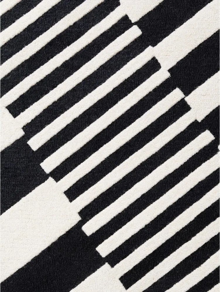 Černobílý ručně tkaný vlněný koberec 160x230 cm Stryve Flux – Elle Decoration