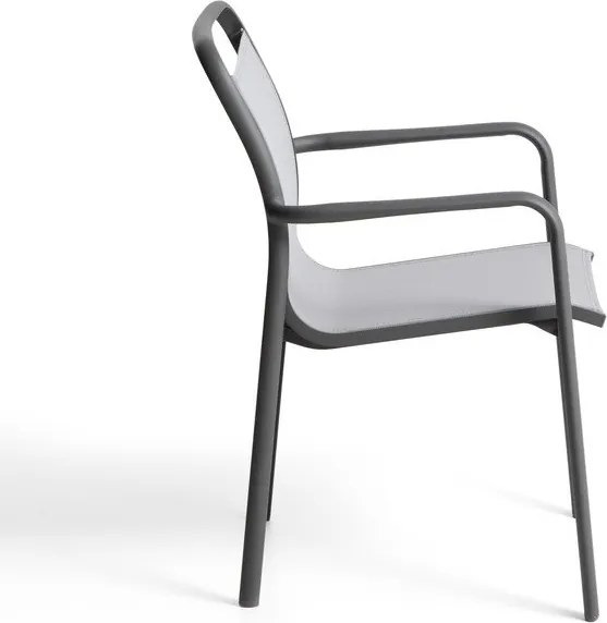 Tmavě šedá zahradní židle Luri – Kave Home