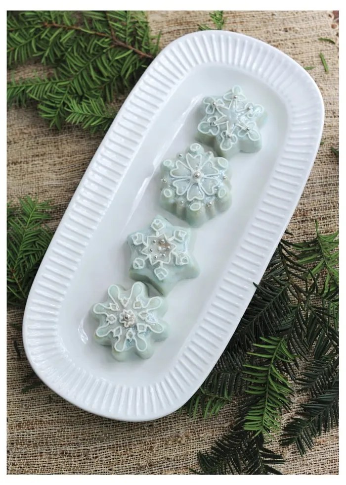 Forma na 6 mini bábovek ve stříbrné barvě Nordic Ware Snowflakes, 700 ml