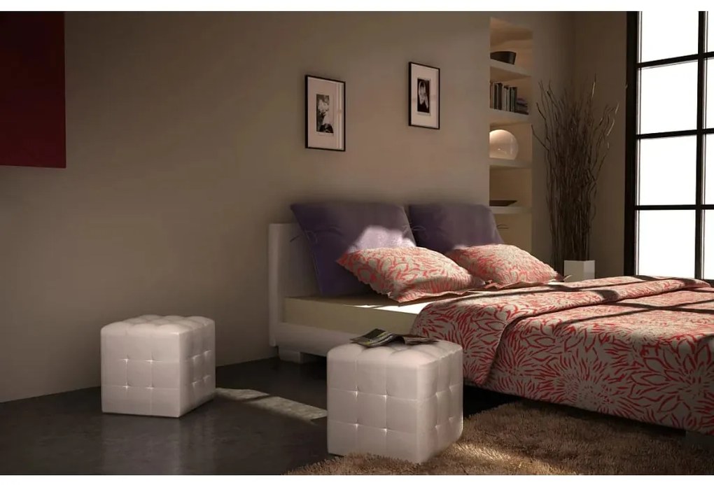 vidaXL Marketos Taburety kostky bílé