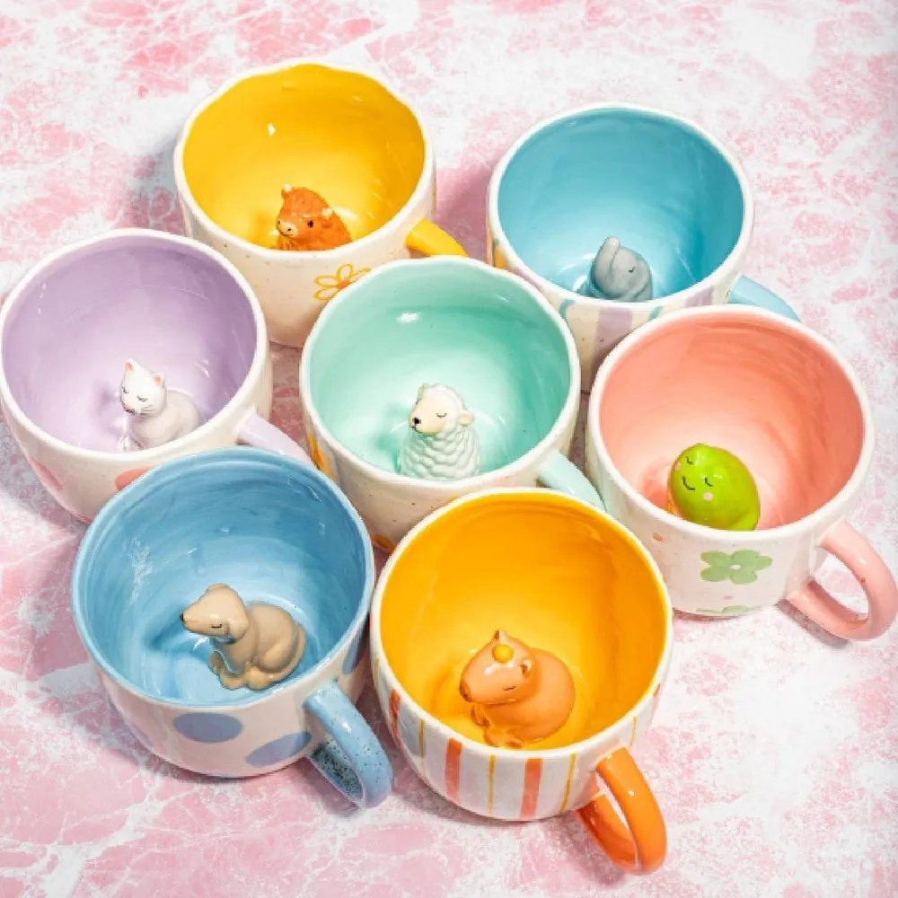 Modrý/krémový porcelánový hrnek 350 ml Surprise Sheep – Sass & Belle