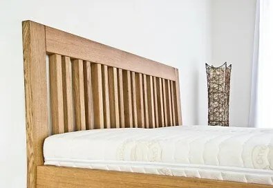 Postel Postelia CAIRO Buk 160x200 - dřevěná postel z masivu o šíři 4 cm, Buk a nebo Olše