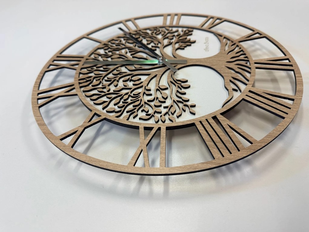 dřevo života Nástěnné hodiny STROM Zvolte barvu dekoru: Ořech-Wenge, Zvolte velikost hodin (cm): 40x40, Barva ručiček: Černé