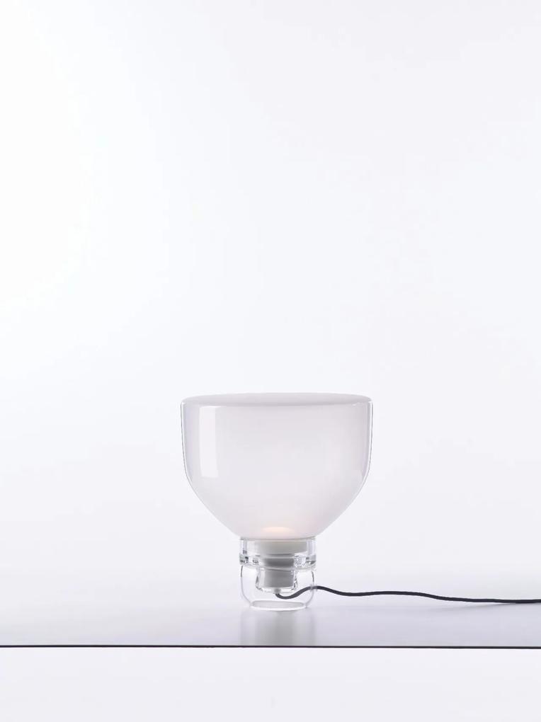 Designová stolní lampa Brokis Lightline S, PC972 Barva skla: Fialová - transparentní sklo, BARVA SPODNÍ ČÁSTI SKLA: tmavě šedá kouřová - transparentní sklo, POVRCHOVÁ ÚPRAVA SPODNÍ ČÁSTI SKLA: lesklý povrch skloviny