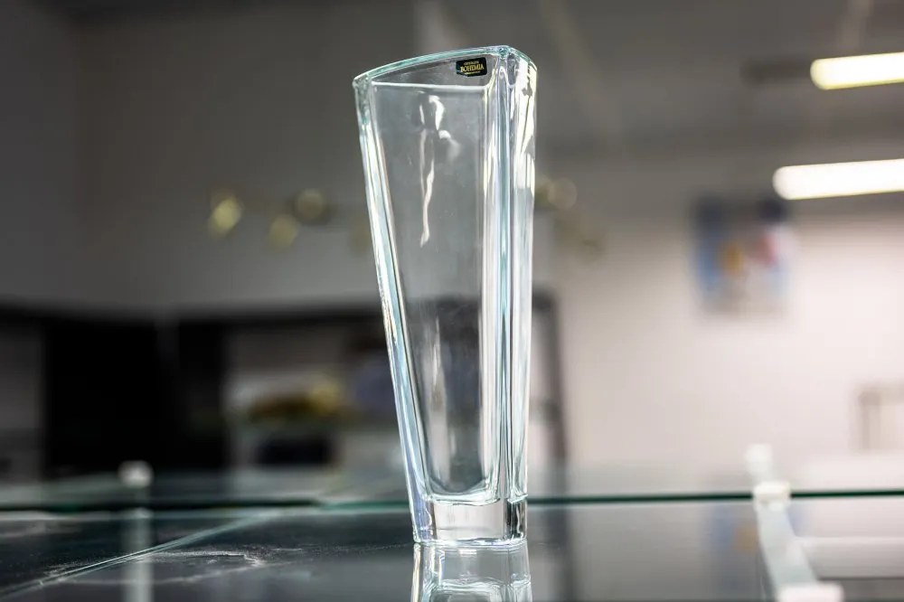 Dekorativní váza z křišťálového skla, TRIANGLE, Crystalite Bohemia, 30,5 cm