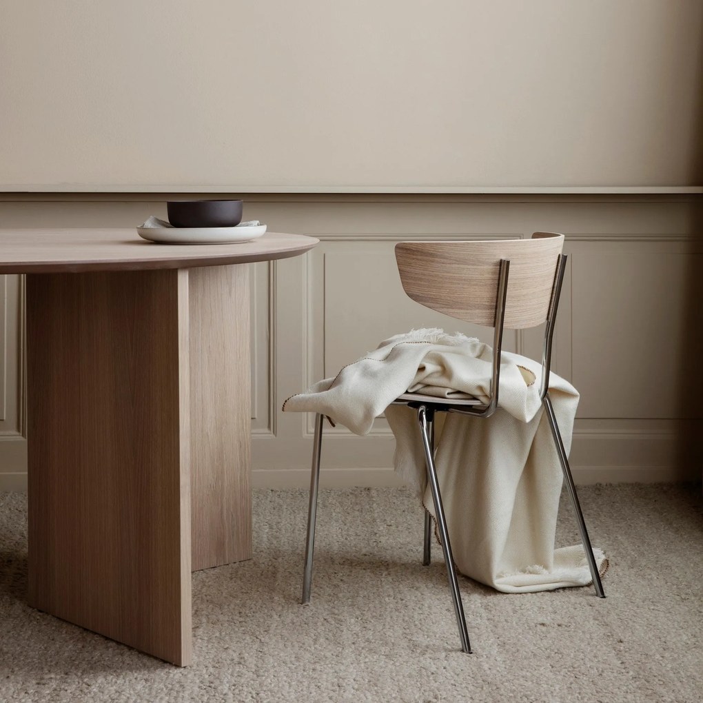 FERM LIVING Jídelní židle Herman, Walnut