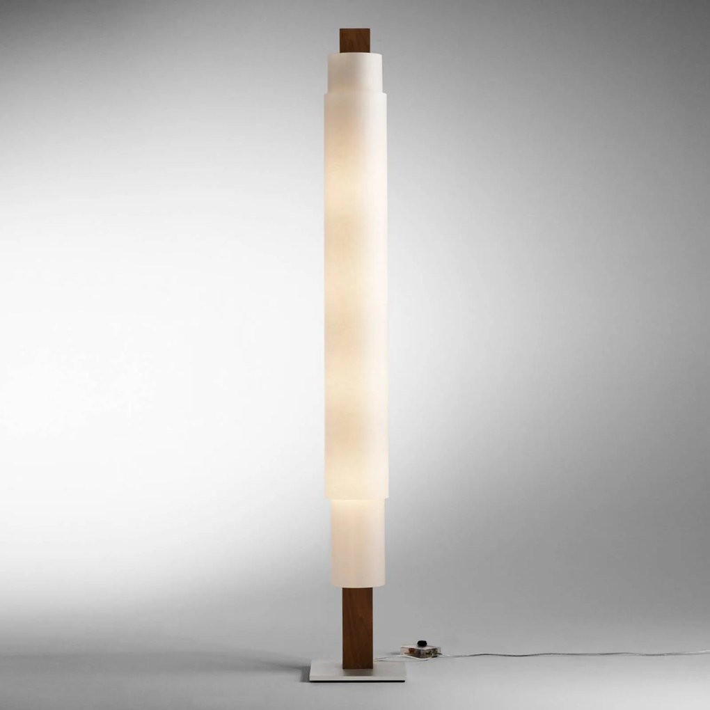 Stojací LED lampa Stele, ořech