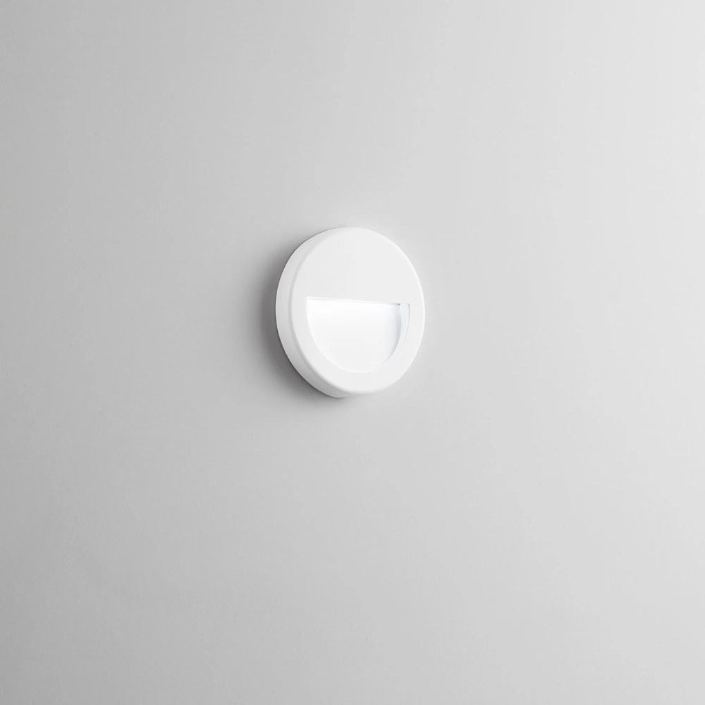 FAN LED-SMILE-BCO Venkovní nástěnné svítidlo LED SEGNAPASSI SMILE bílá polykarbonát 2,5 W 300 lm 4000 K IP54 11x1,5 cm - FANEUROPE