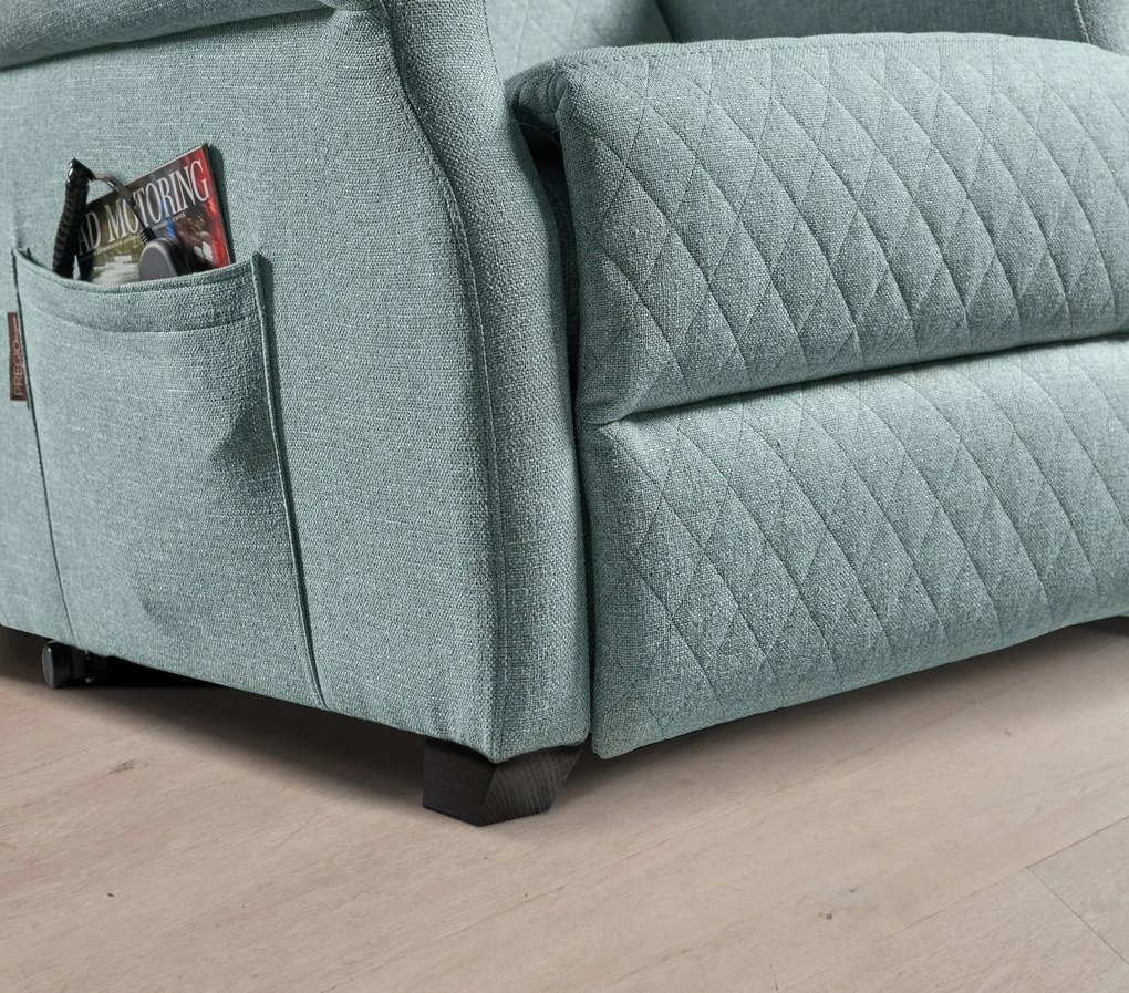 Pregio Italia sofa&relax Kvalitní polohovací křeslo pro seniory Charlie Provedení: El. polohovací křeslo + odnímatelné područky + stolek, Vzorník látek: tekno fibra 06 light grey