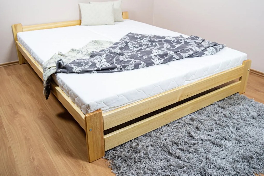 ComfortMatrace Postel z masivu borovice HELENA+rošt ZDARMA 160x200 cm Barva: přírodní barva