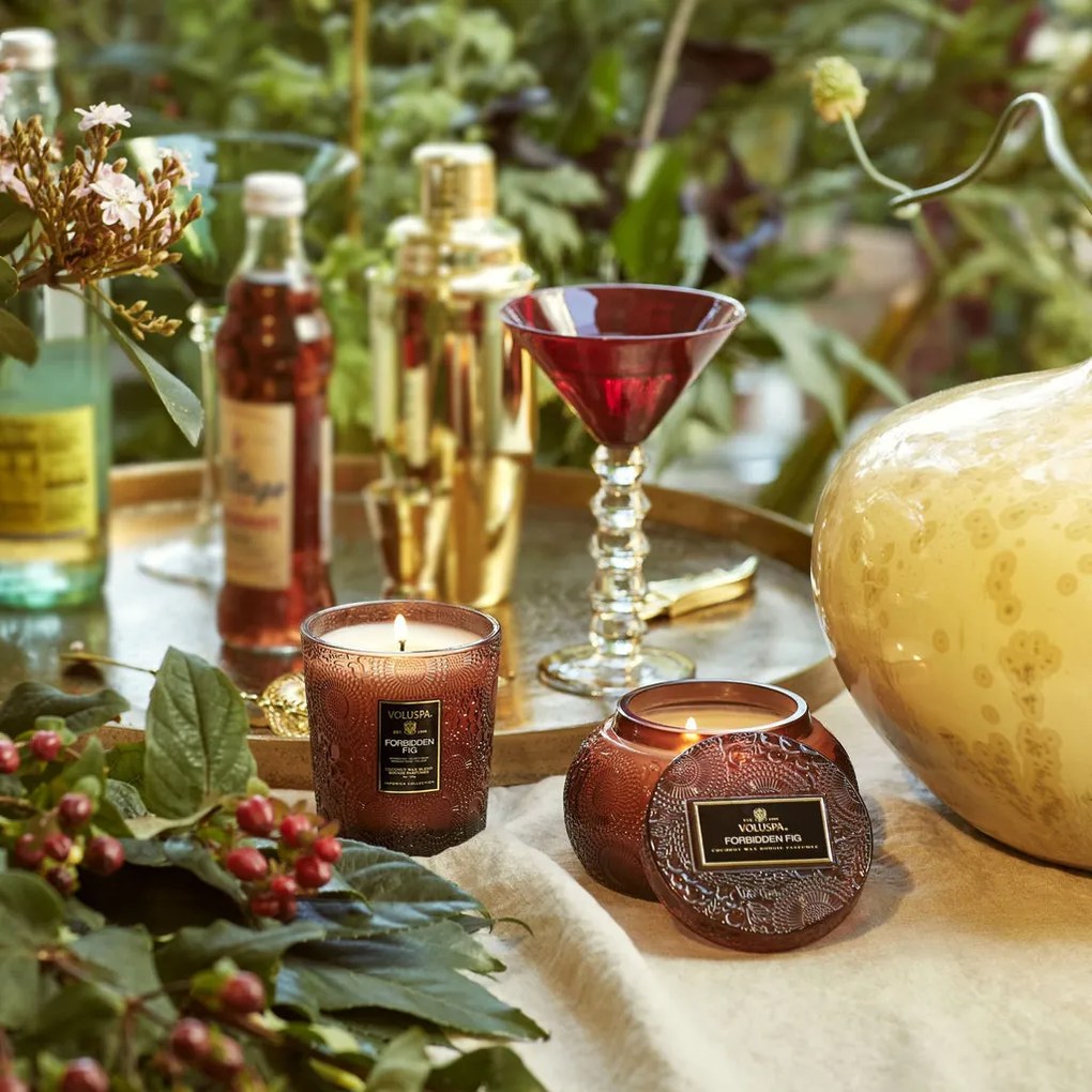 Voluspa svíčka Forbidden Fig, 255 g