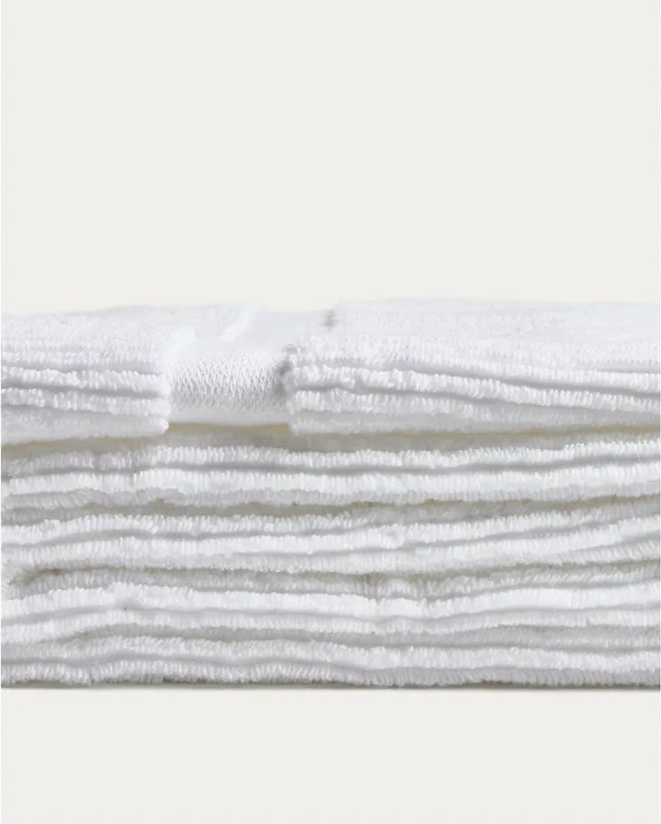 Bílá froté bavlněná osuška 70x140 cm Olvira – Kave Home