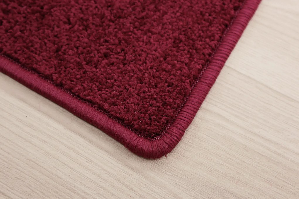 Vopi, Běhoun na míru Eton vínově červený, šíře 70 cm, červená, chodba / předsíň