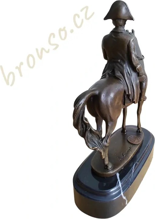 Napoleon na koni - bronzová socha, signováno A. Canova