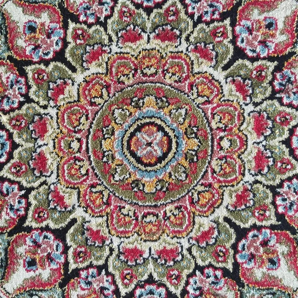 Exkluzívny koberec so štýlovým vzorom Šířka: 150 cm | Délka: 230 cm