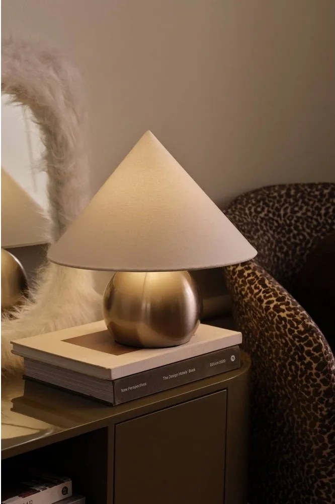 Bílá/v leskle stříbrné barvě látková stolní lampa (výška 38 cm) Connie – Ellos Home
