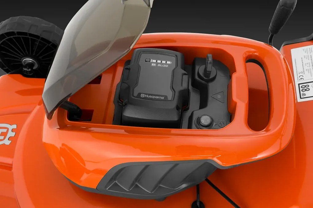 Aku sekačka Husqvarna LC 142i