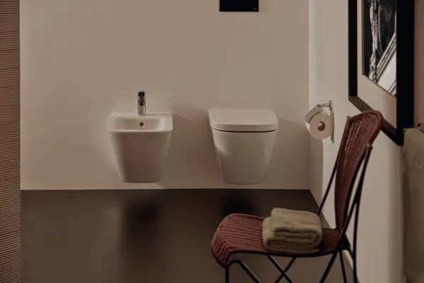 Ideal Standard i.life S - Závěsný bidet, bílá T459301