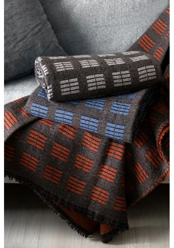 Vlněná deka Töölö 140x180, černo-oranžová