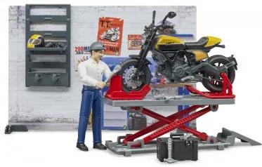 Bruder 62102 Bworld Motodílna s figurkou mechanika a motorkou