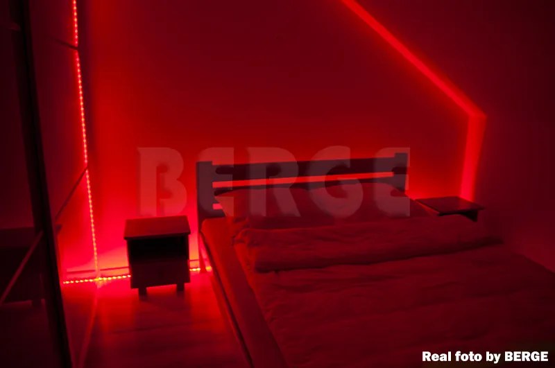 ECOLIGHT LED pásek - RGB - 2,5m - 30LED/m - IP20 - rádiový DÁLKOVÝ OVLADAČ K17 - komplet