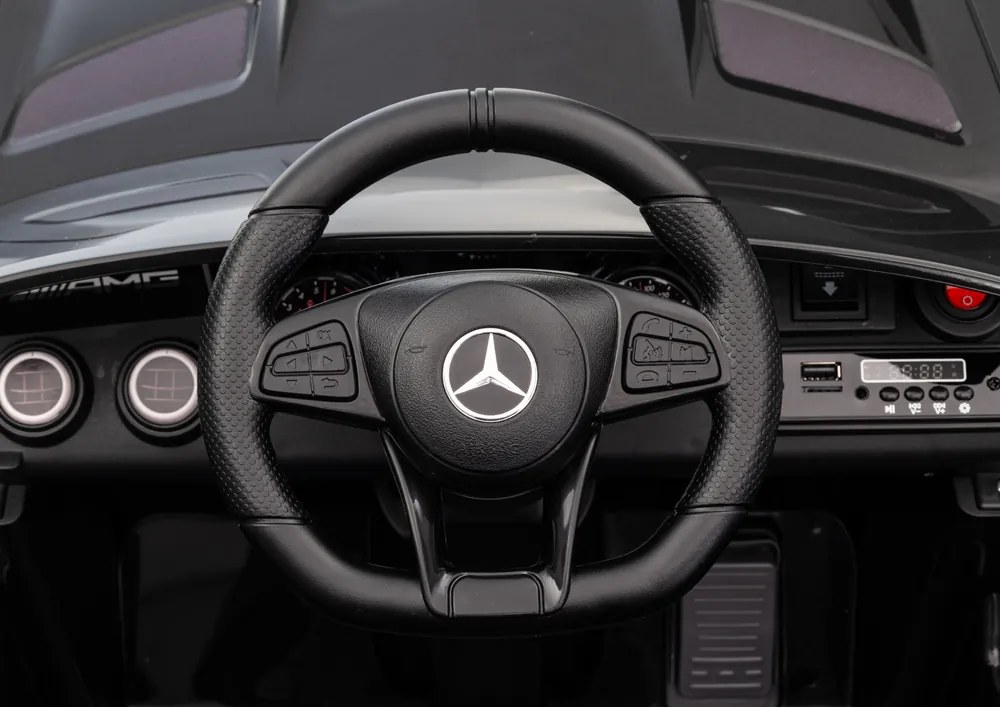 LEAN CARS Elektrické autíčko na baterie Mercedes GTR černé