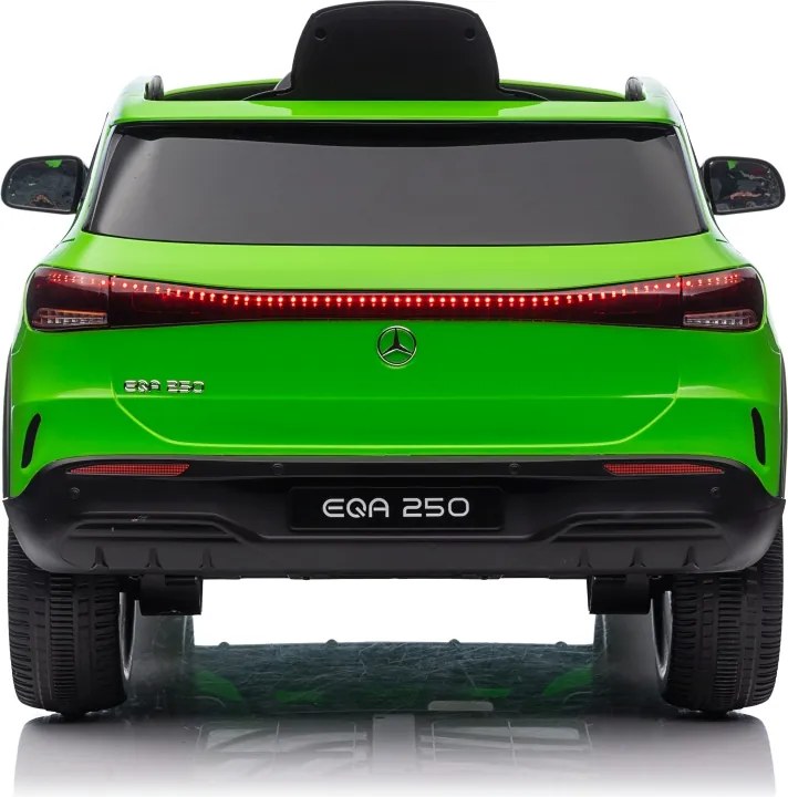Ramiz Vozidlo Mercedes Benz EQA 250 zelené