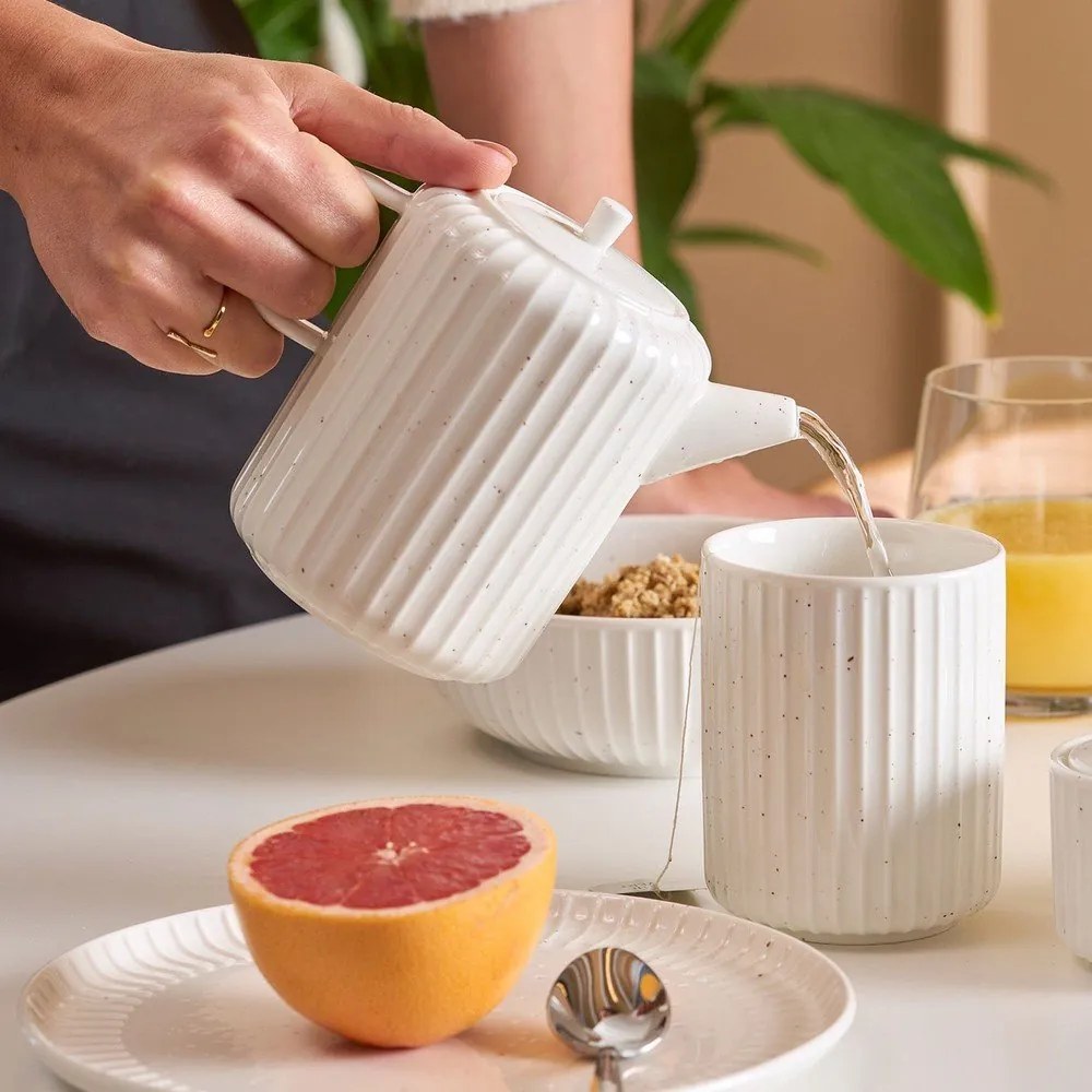 Bílá konvice na čaj z kostního porcelánu 540 ml Ora Gloss – Salt&amp;Pepper