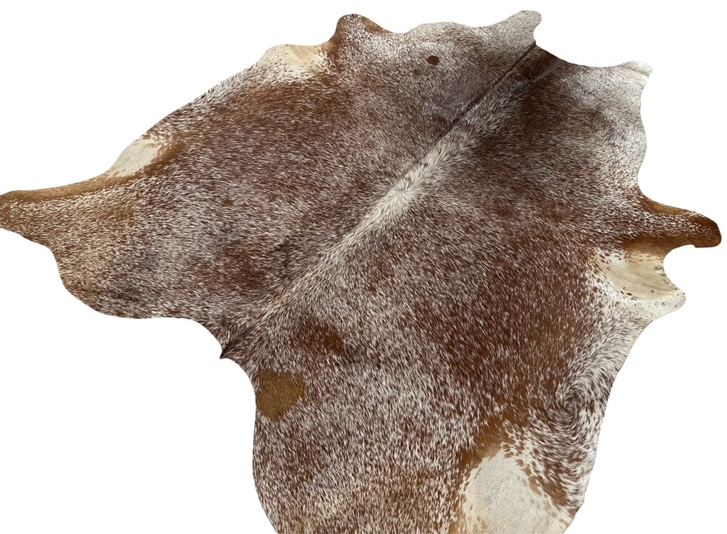 Koberec,  hovězí kůže 3,7 m2, sůl a pepř 103