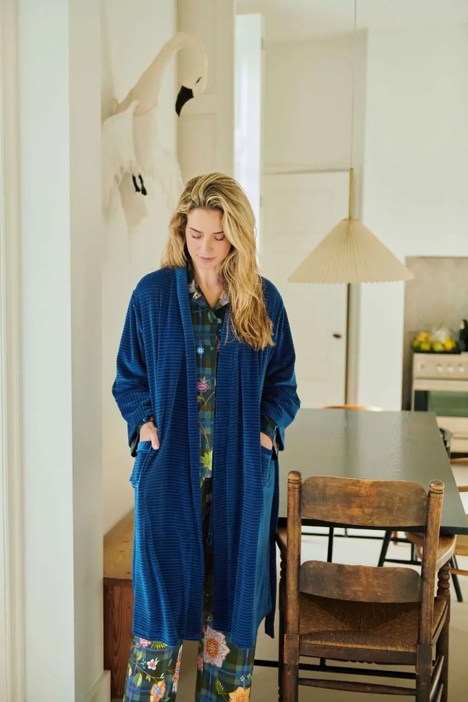 Pip Studio Naomi Kimono Velvet Little Sumo Stripe, tmavě modré (Bavlněné sametové kimono)