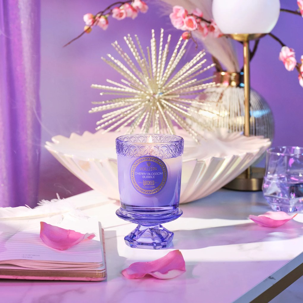 Voluspa Wicked svíčka Cherry Blossom Bubble, 241 g