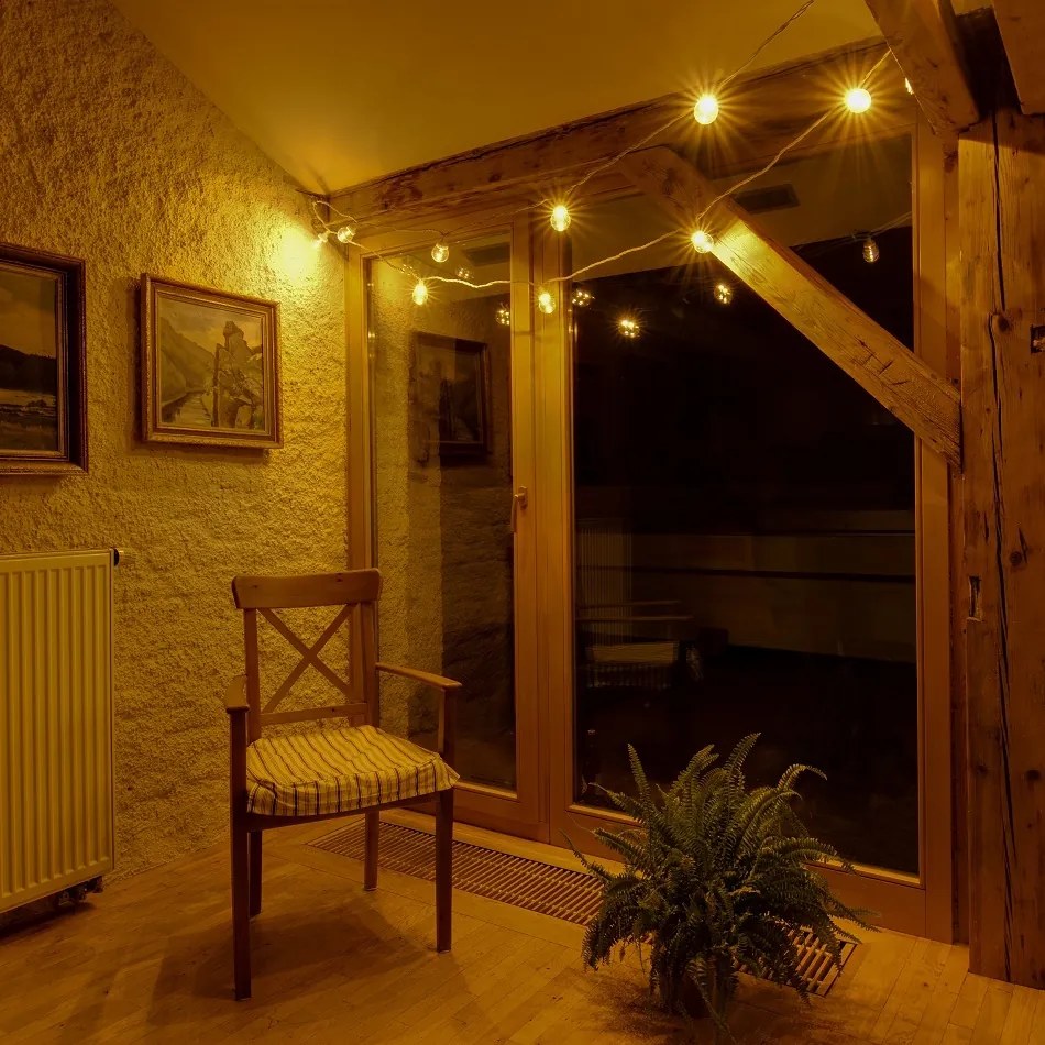 Easy Fix LED party osvětlení, 5 m, venkovní, 10 transparentních kouliček, 70 teple bílých diod, bílý kabel, IP67, prodlužovací