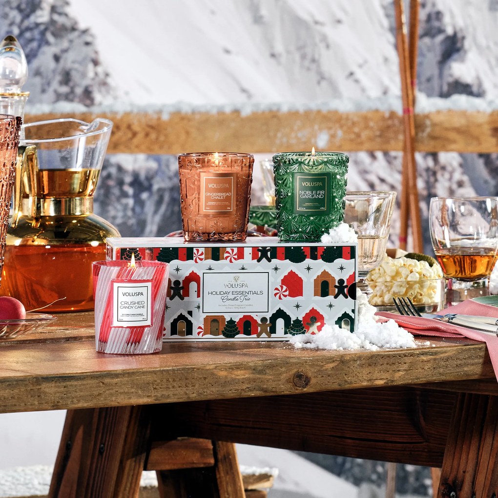 Voluspa dárková sada vánočních svíček Holiday Essentials Trio, 3x184 g