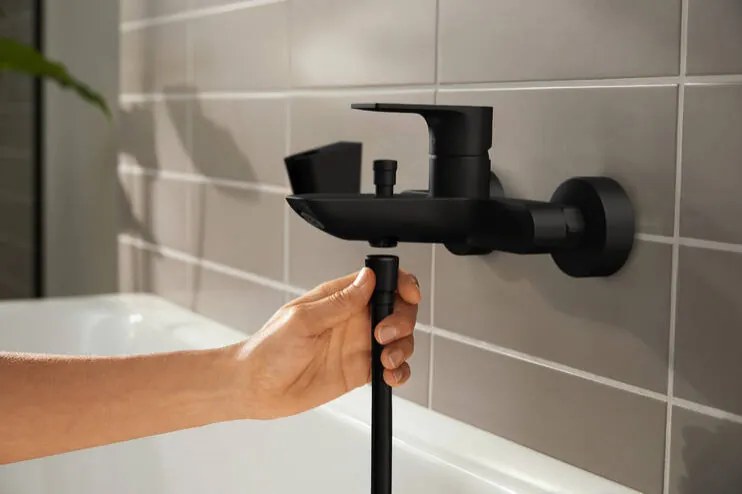 Hansgrohe Rebris E, nástěnná vanová baterie, černá matná, 72450670