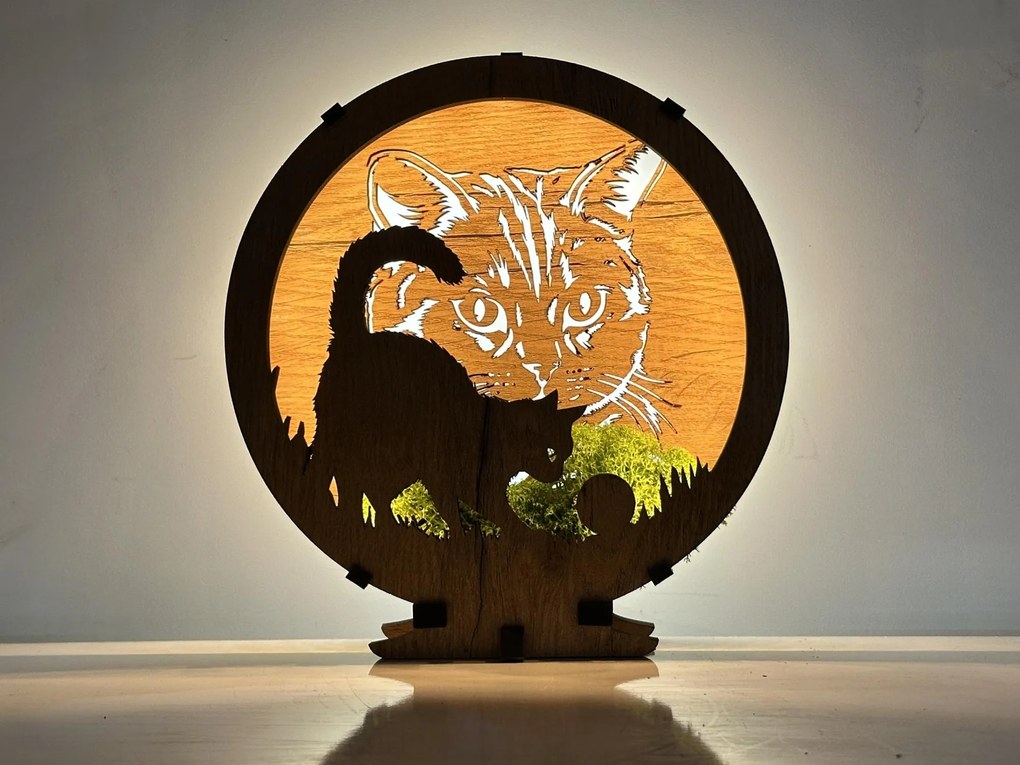 Li-Go "Kočka s mechem" dřevěná lampa s dvojitým podsvícením 20x22 cm dub