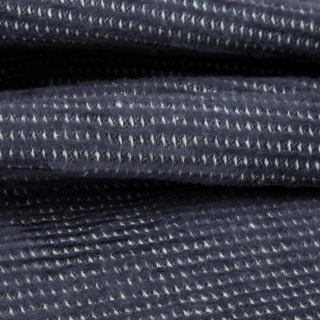 Vysoce kvalitní deka v tmavě modré barvě s vaflovou strukturou